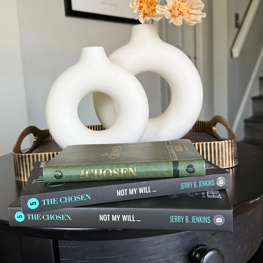 The Chosen: Devotional Book 5 – The Chosen Gifts CA